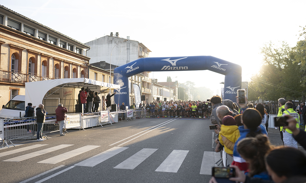 Dernière ligne droite avant le départ des courses ! - Marathon de Montauban